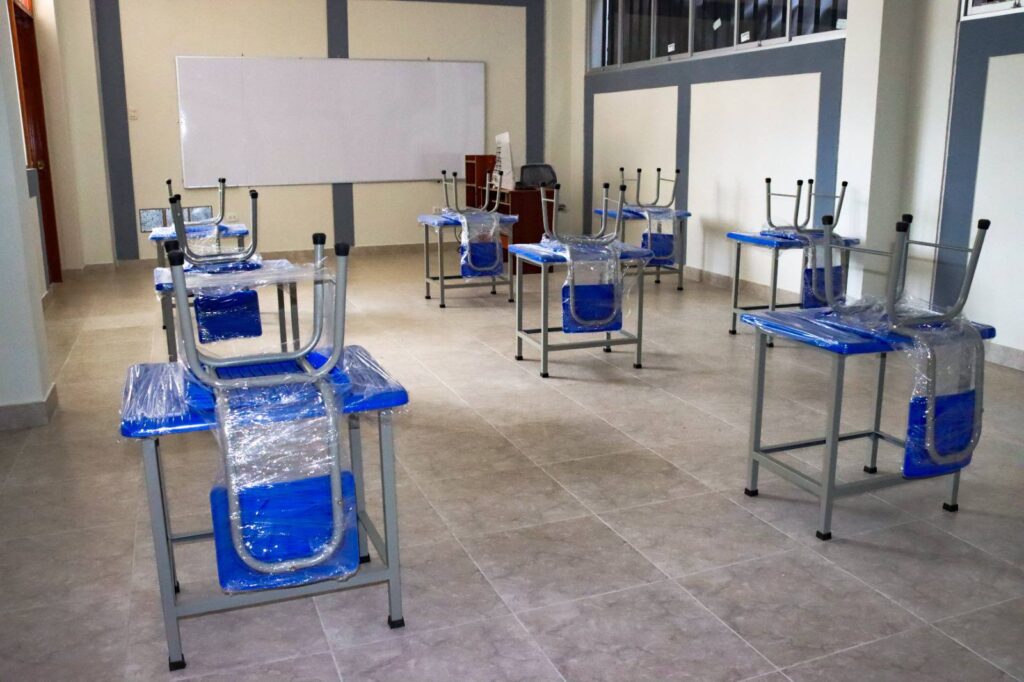 Tayabamba inaugura moderna infraestructura educativa para niños con ...